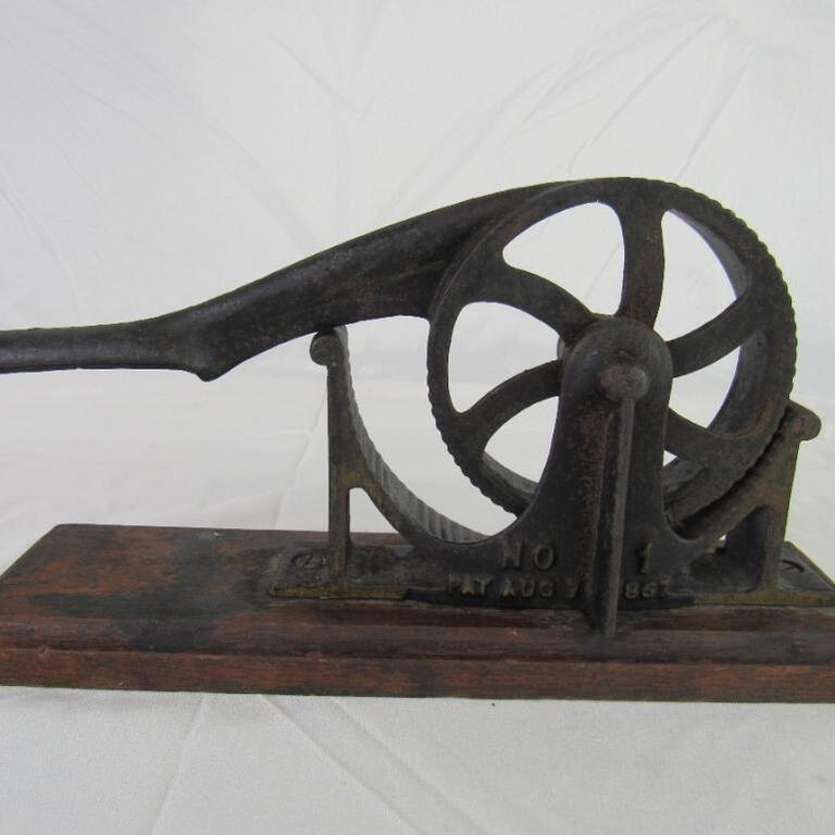Antique 1867 Cork Roller cast iron no 1