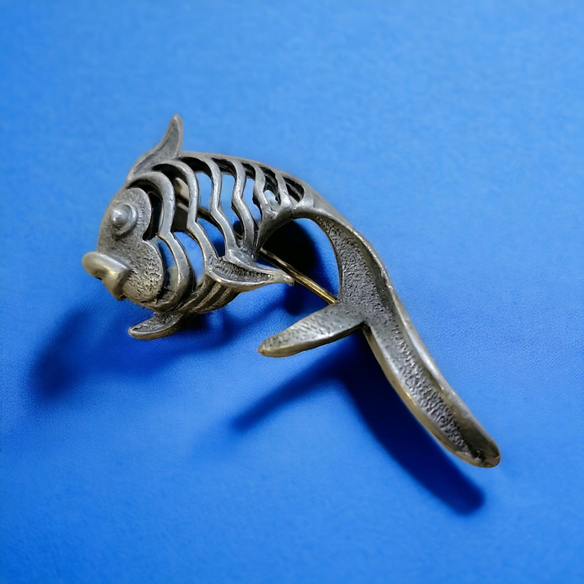 Fancy Split Tail Fish Brooch Pin Metal Open Work Vintage