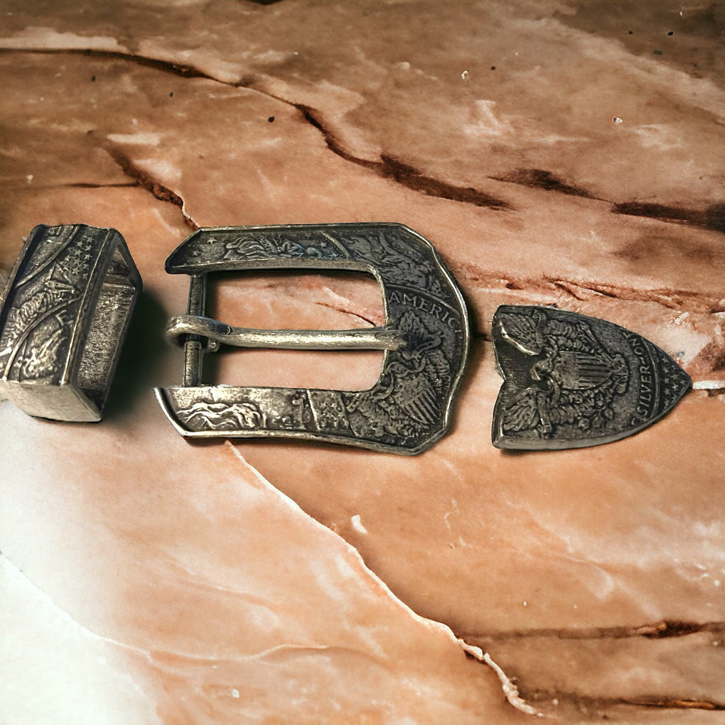 031. Vintage Silver Tone Metal Western Belt Buckle Set