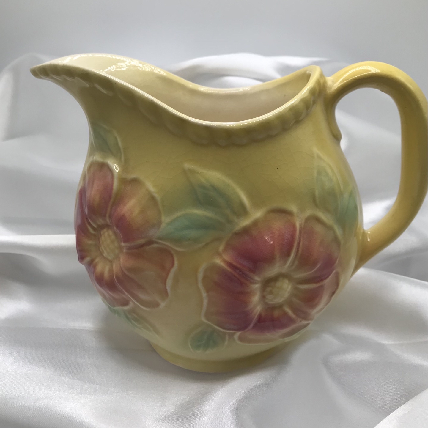 Hull Sun-glow Pitcher