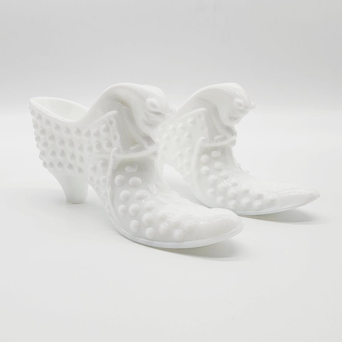 Vintage Fenton Milk Glass Slippers Hobnail Hobnob Cat Head Shoes Pair