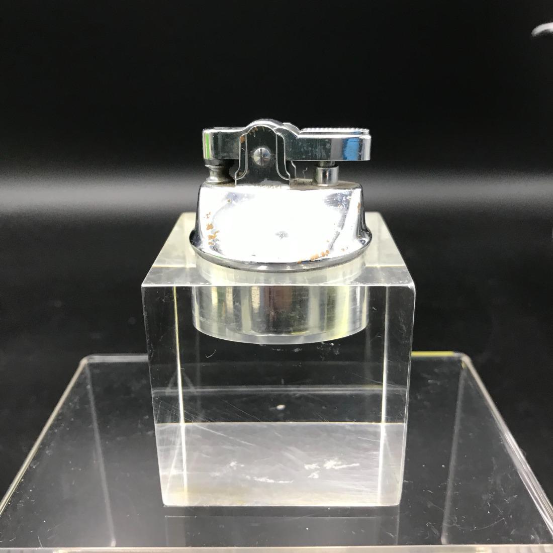 Lucite Cube Table Lighter - NOT TESTED