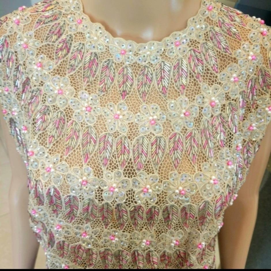 Vintage TESORO'S MANILA PHILIPPINES, Hand Beaded Lace Top , Size Medium