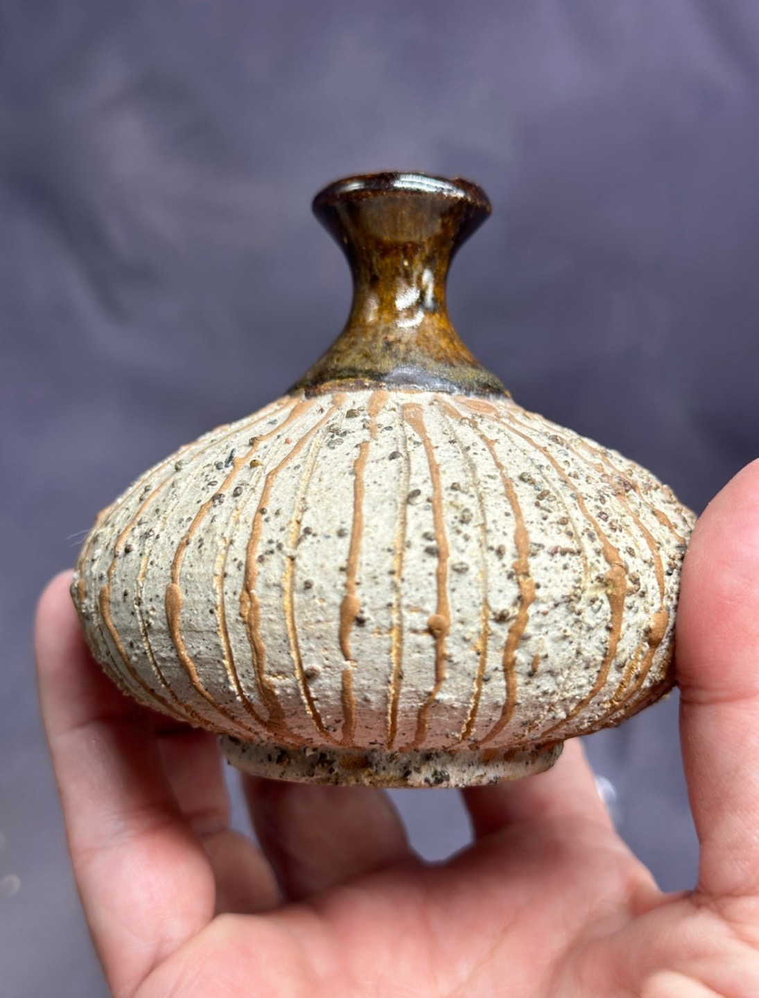 Ka Kwong Hui Aka Hui Ka-Kwong Art Pottery Bud Vase Round MCM Incredible ...