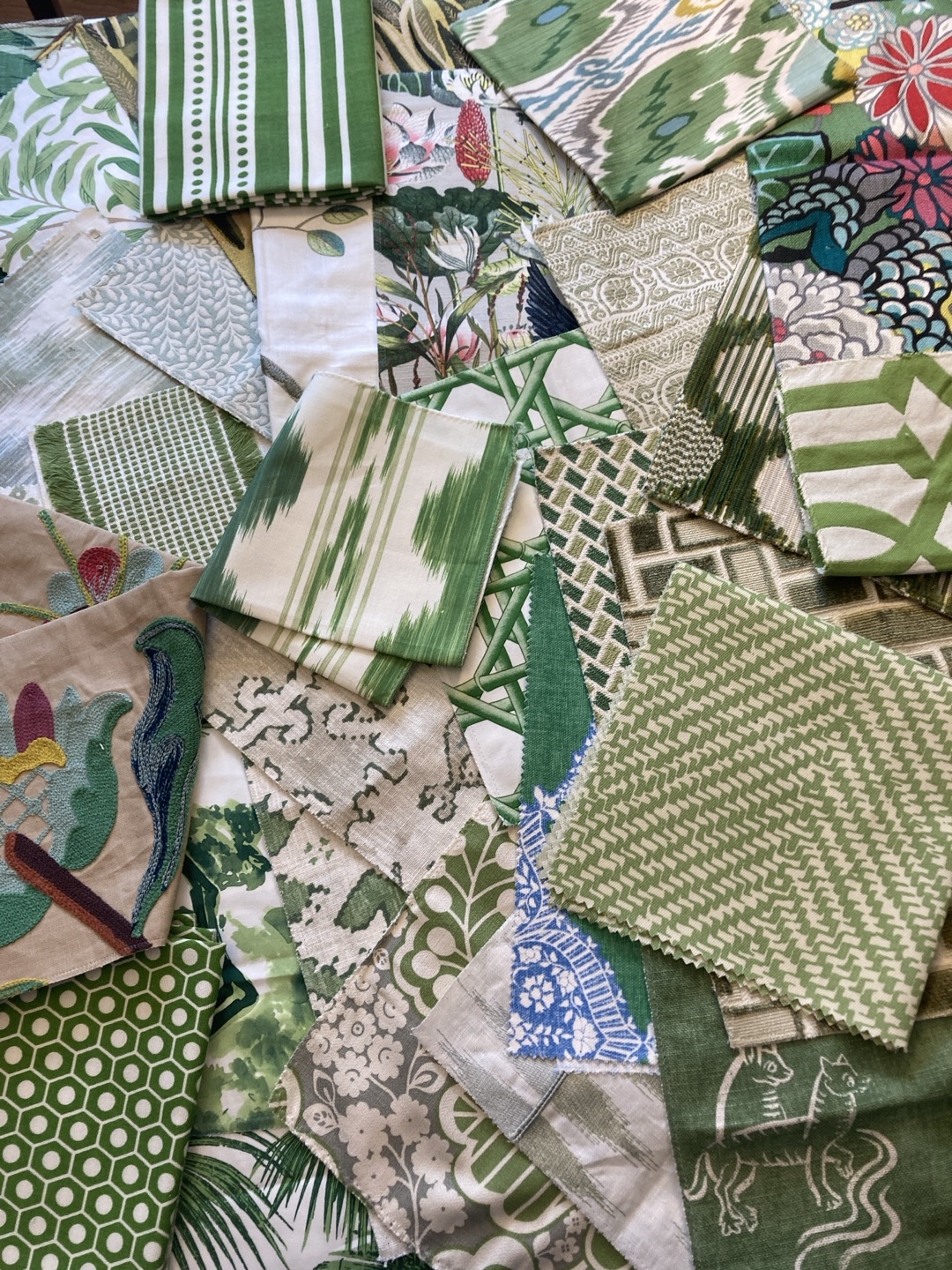 1 lb Of Designer Fabric Samples, Mystery Bundle, Mixed Fabric Grab Bag
