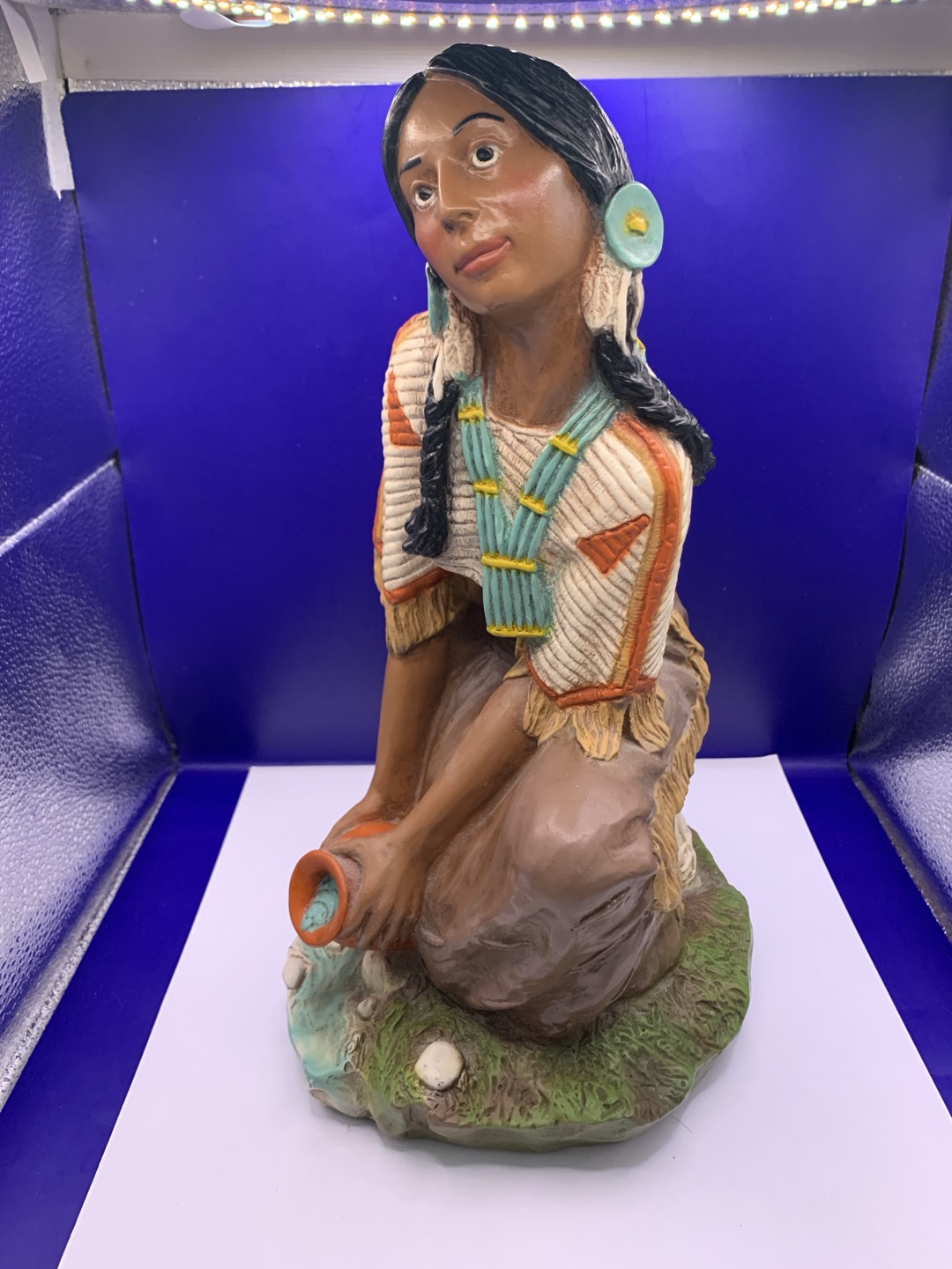 1980 Universal Statuary Native American Woman #693