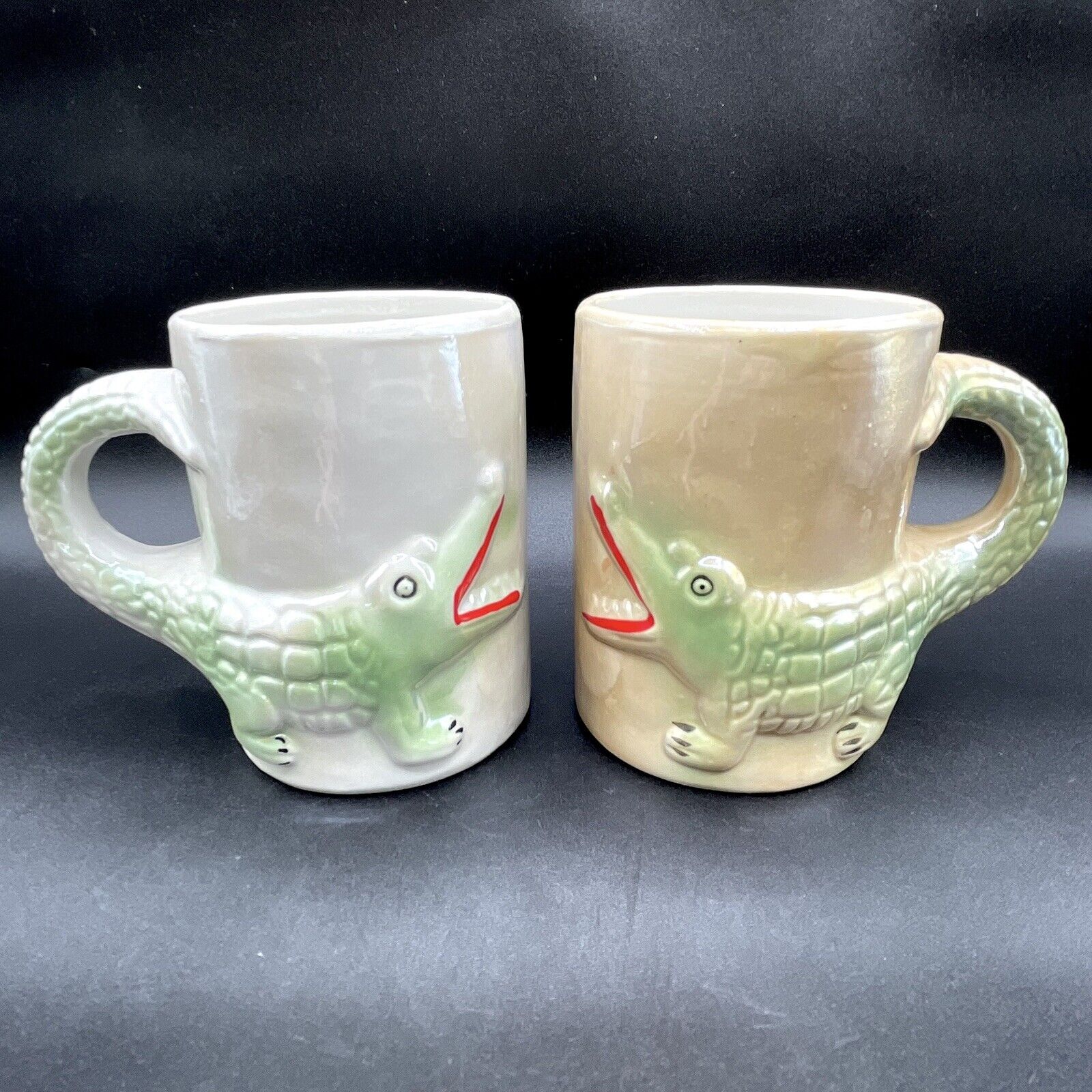 PAIR ALLIGATOR COFFEE MUGS “HIS & HERS” IRIDESCENT HAND PAINTED ...