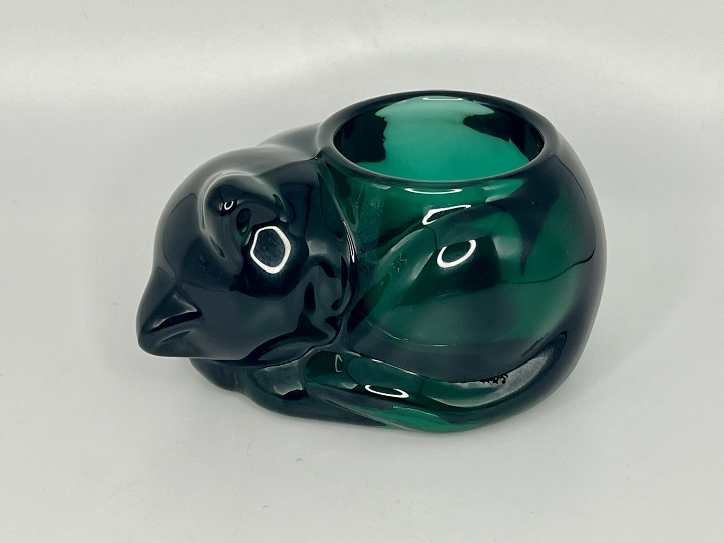 Emerald Green Indiana Glass Sleeping Cat