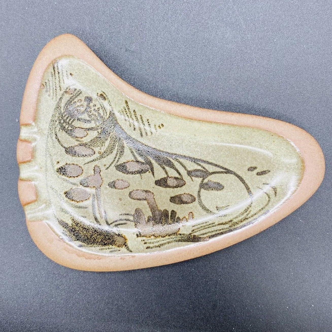 Pottery Ashtray Brush Rest Trinket Dish Alaska Seal Souvenir