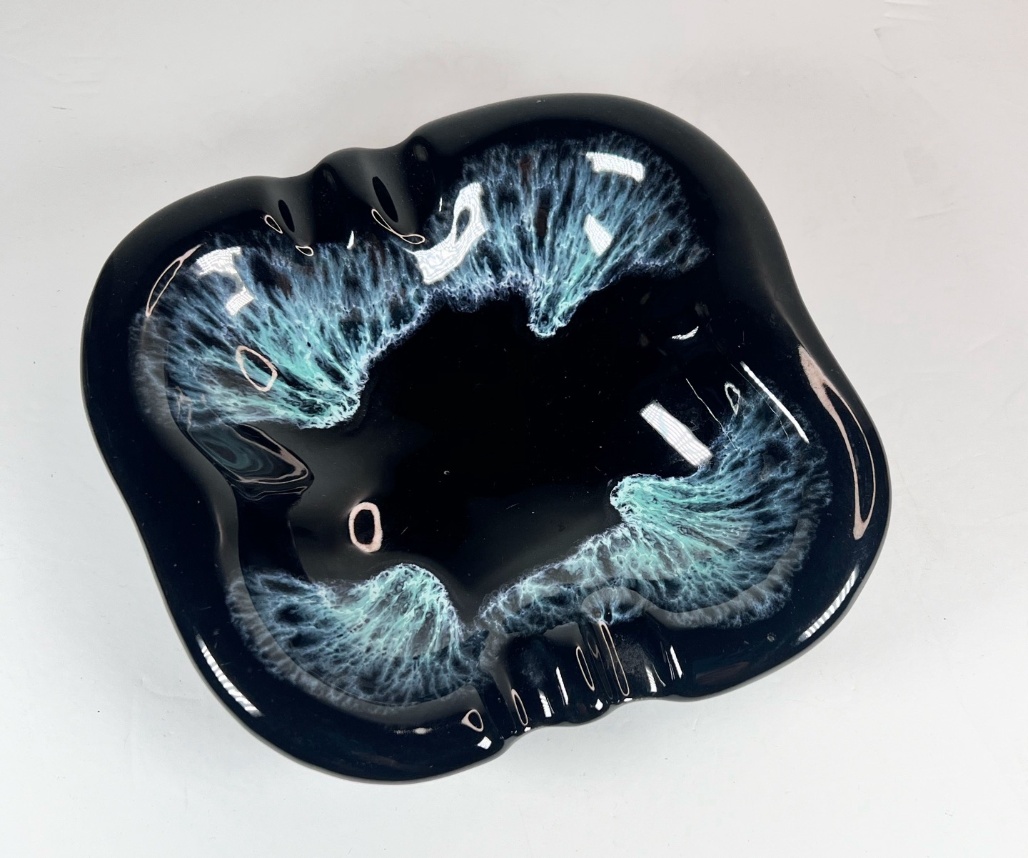 Vintage Mid Century Modern Retro Black & Blue Dripped Glaze Ashtray ...