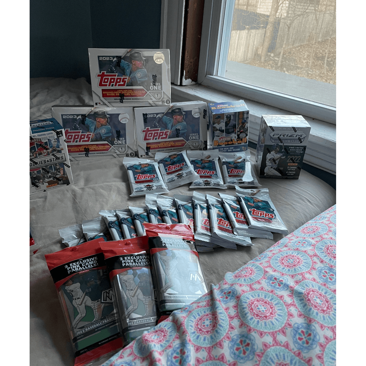 Big LOT Of mlb SEALED/NEW -Megas, Blasters, Packs