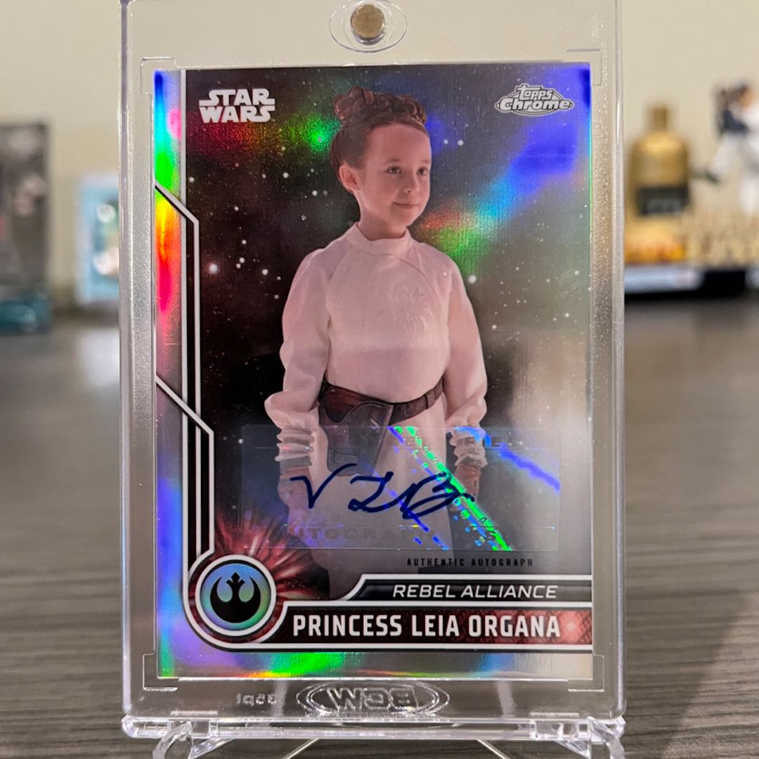 2023 Star Wars Topps Chrome Princess Leia Organa Auto