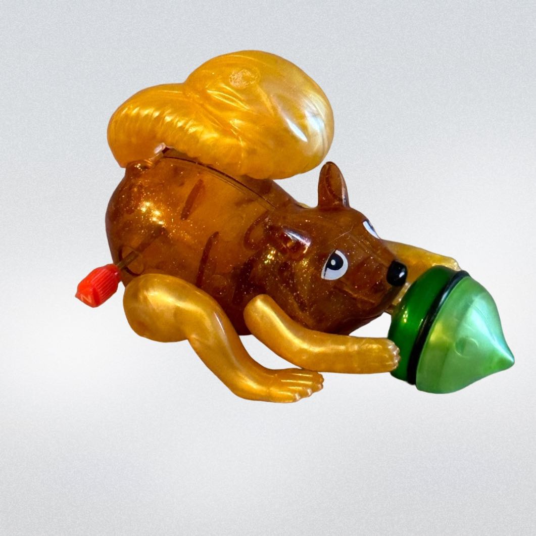 Z Wind Ups Scamper The Spinning Squirrel With Acorn