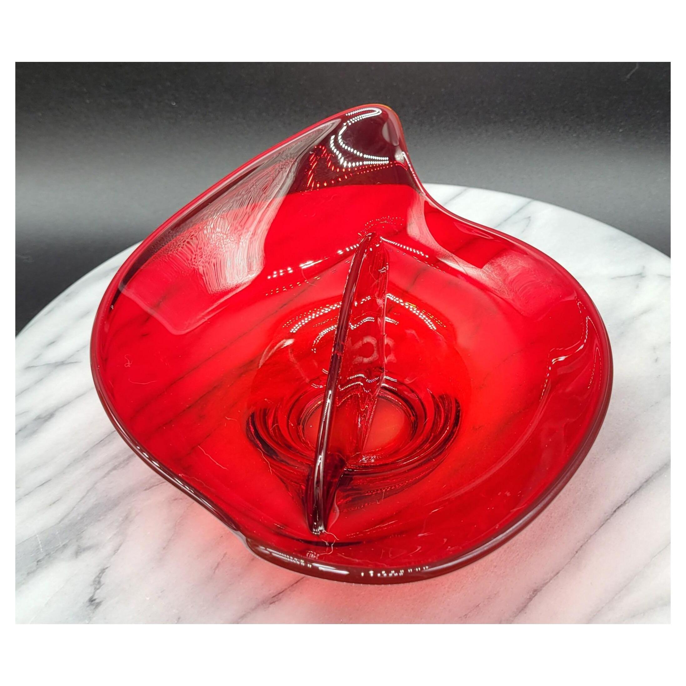 MCM Vintage Dark Ruby Red Viking Glass Divided Bowl. 9" x 6.25" x 3 ...
