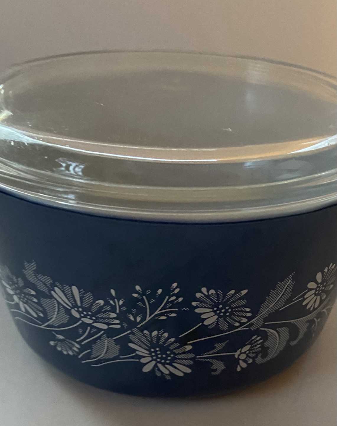 Pyrex Colonial Mist -473 1L Round Casserole 7.5” X 3.5”