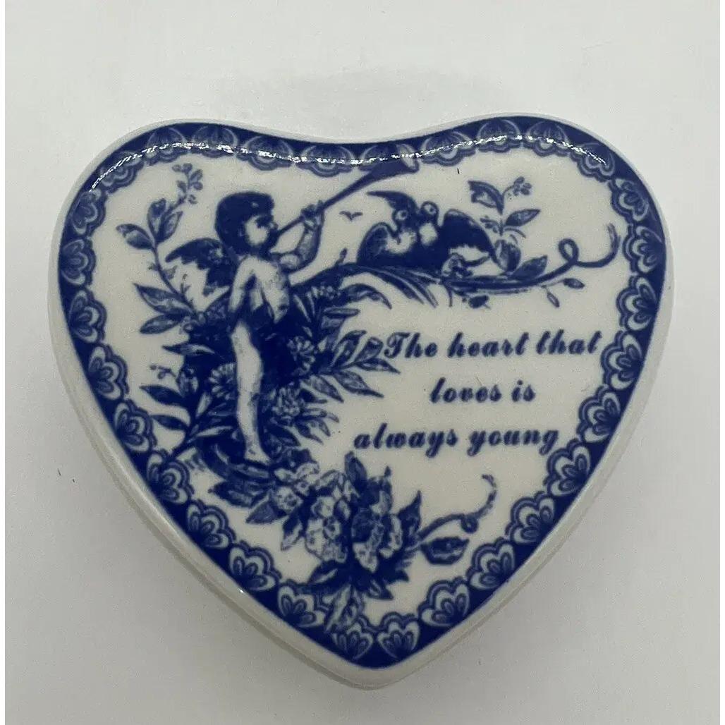 Vintage Spode Mementos Heart Trinket Box Cherub “The Heart That Loves ...