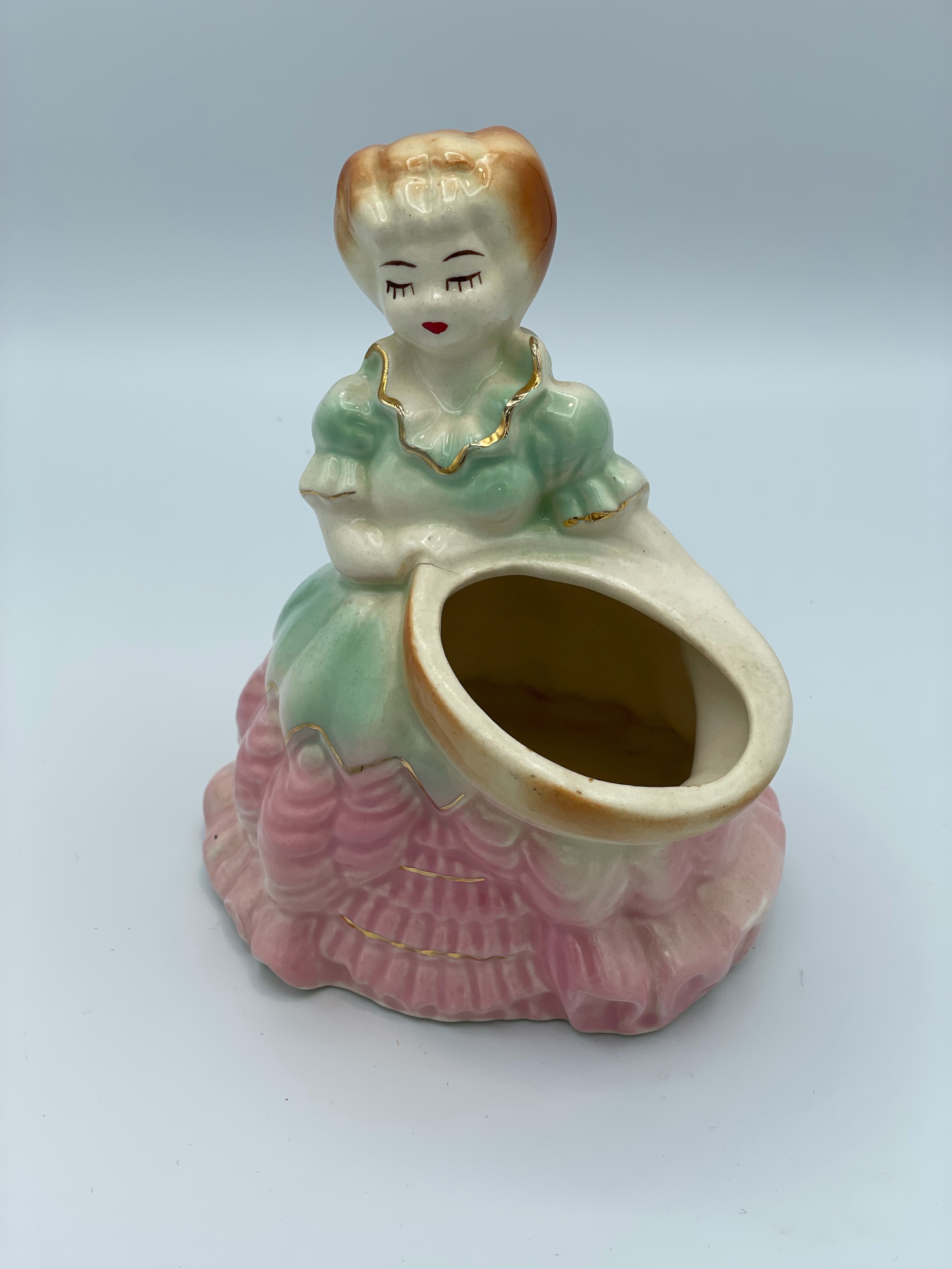 Southern Belle Planter