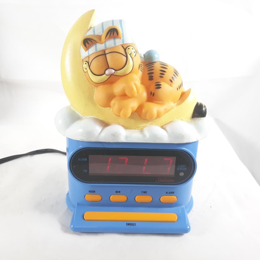 Garfield Sleeping On Moon 1993 Vintage Sunbeam Cat Alarm Clock READ