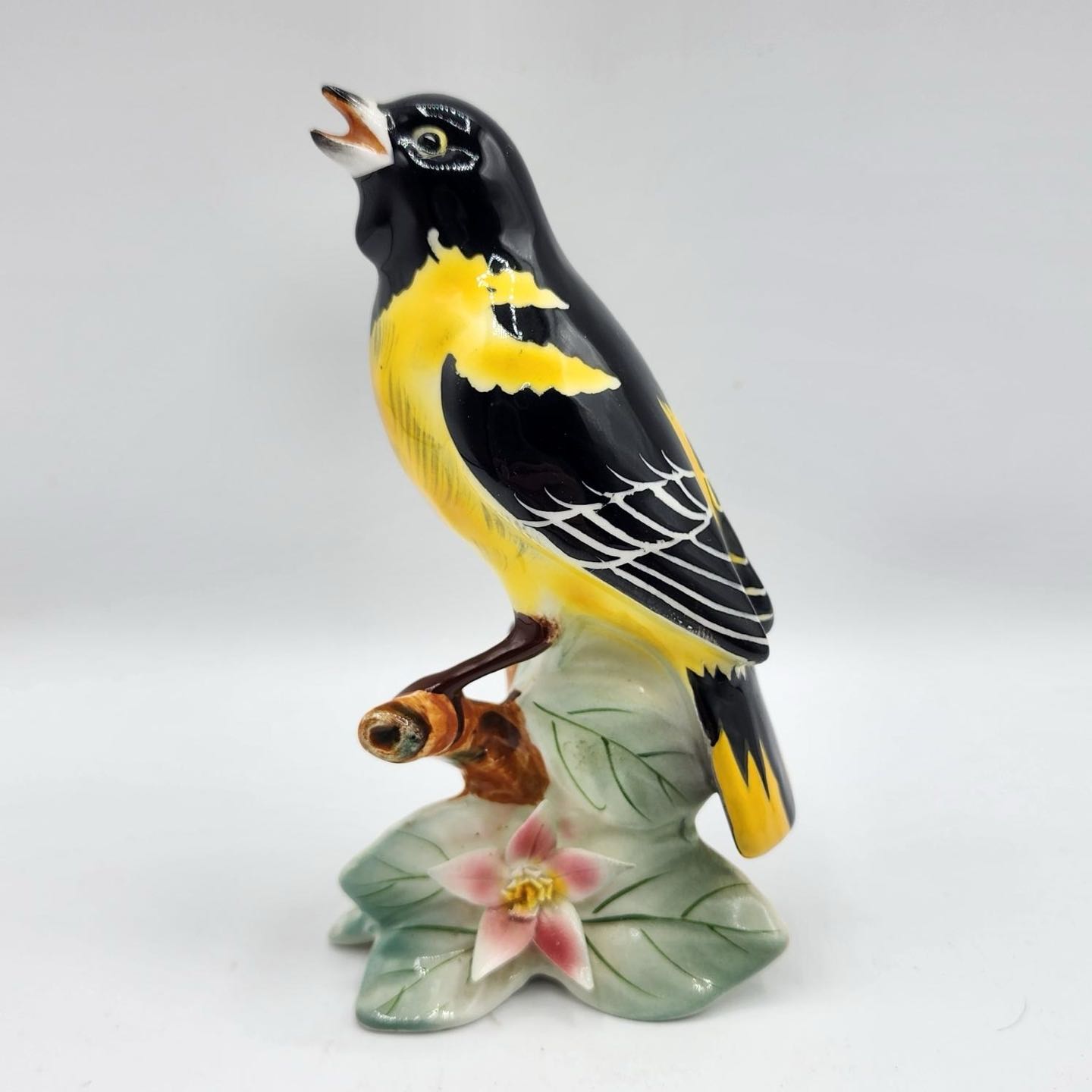 Lefton Japan Oriole Figurine