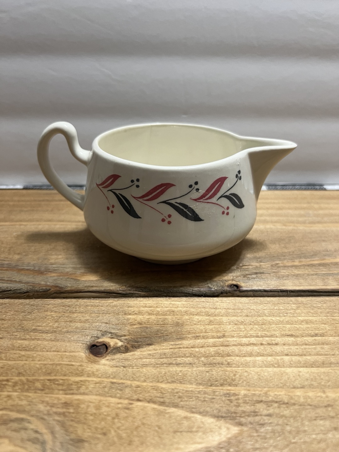 1957 Homer Laughlin USA Flat Creamer Pink & Gray Leaves on Ivory
