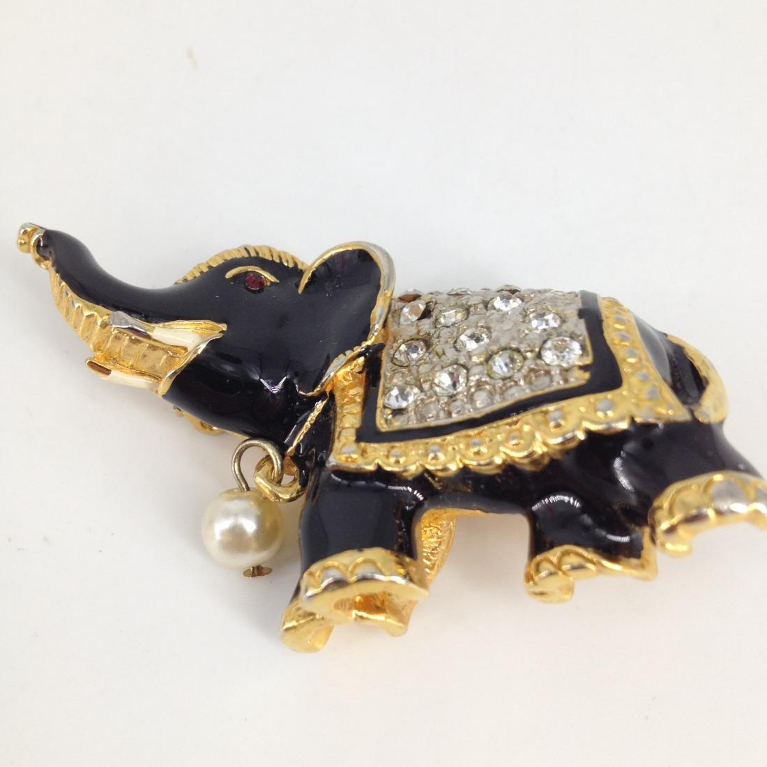 Vintage Jeweled Elephant Brooch