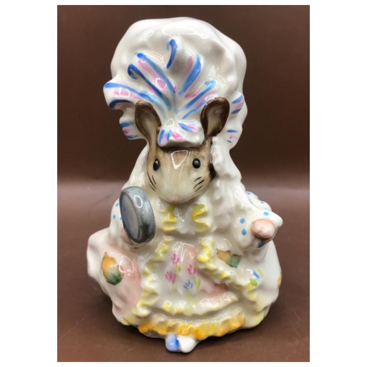 32. Vintage 1951 Beatrix Potter "Lady Mouse" Beswick England