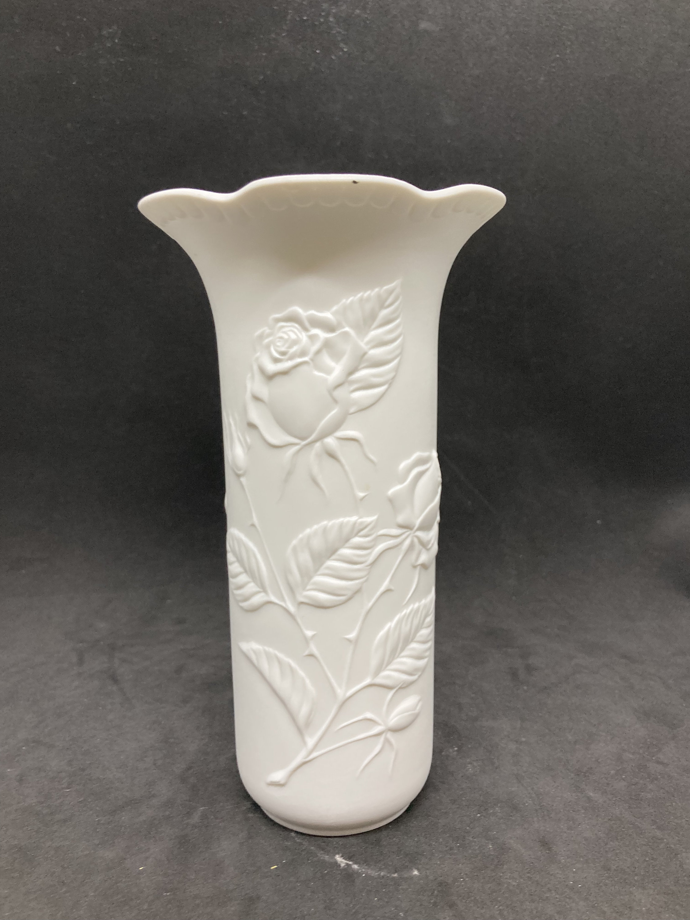 Kaiser Porzellen Art Deco Revival White Bisque Rose Vase by Manfred ...
