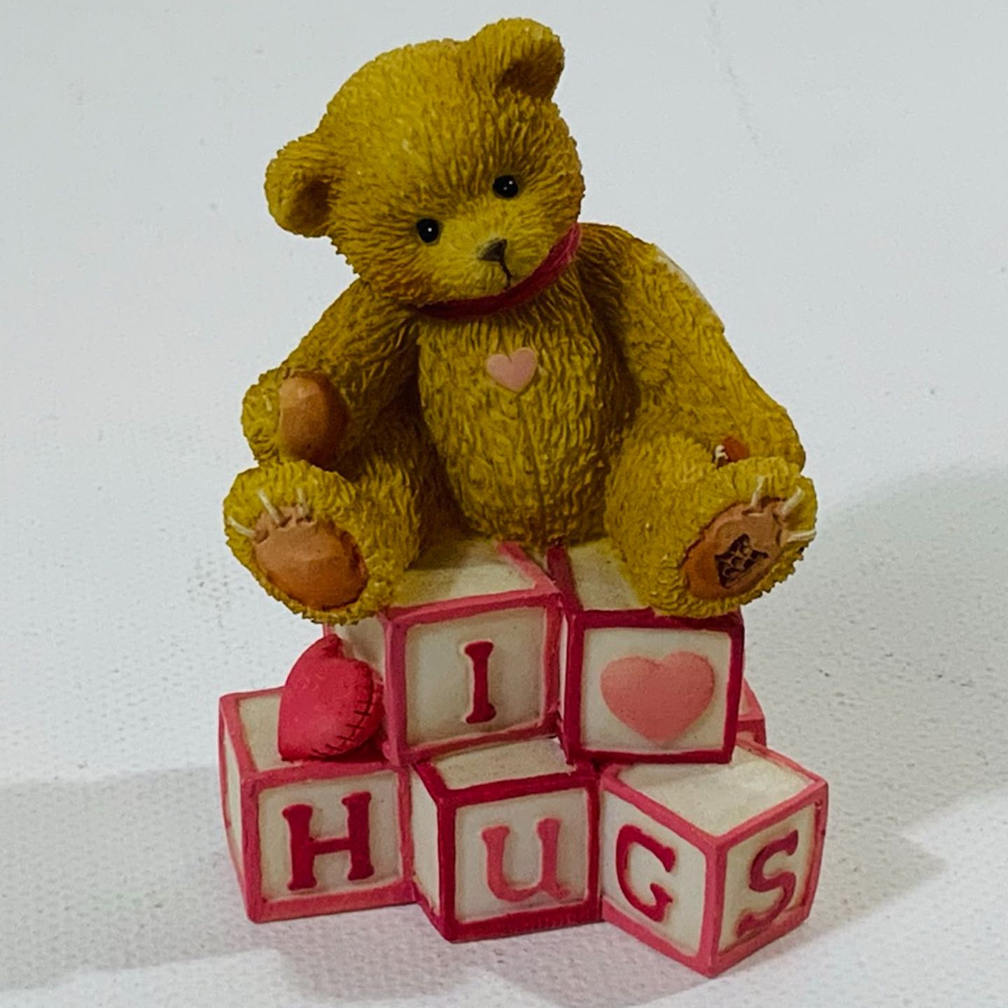 ENESCO I Love Hugs Teddy Bear Figurine 1996 P Hellman Licensed #902969