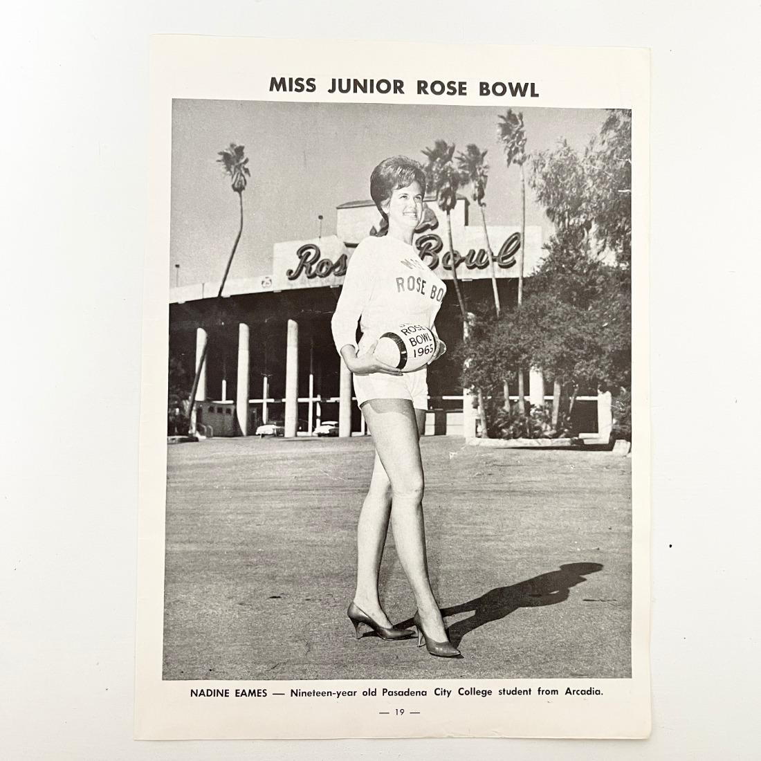 Miss Junior Rose Bowl 1965 Pasadena City College Magazine Print Ad ...