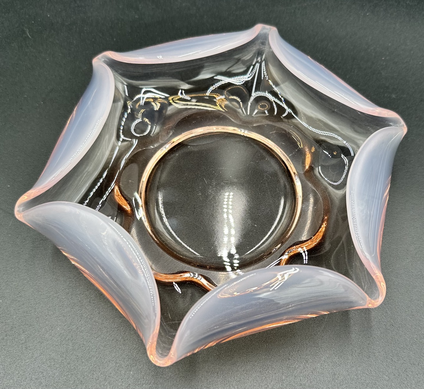 Vintage Duncan Miller Canterbury Pink Opalescent 7.5" Gardenia Bowl Elegant