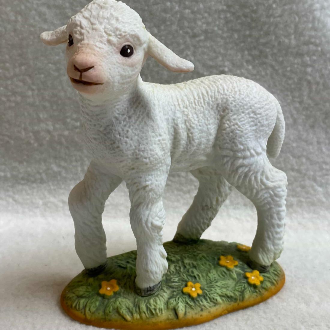 Vintage Andrea Lamb Figurine (V052)