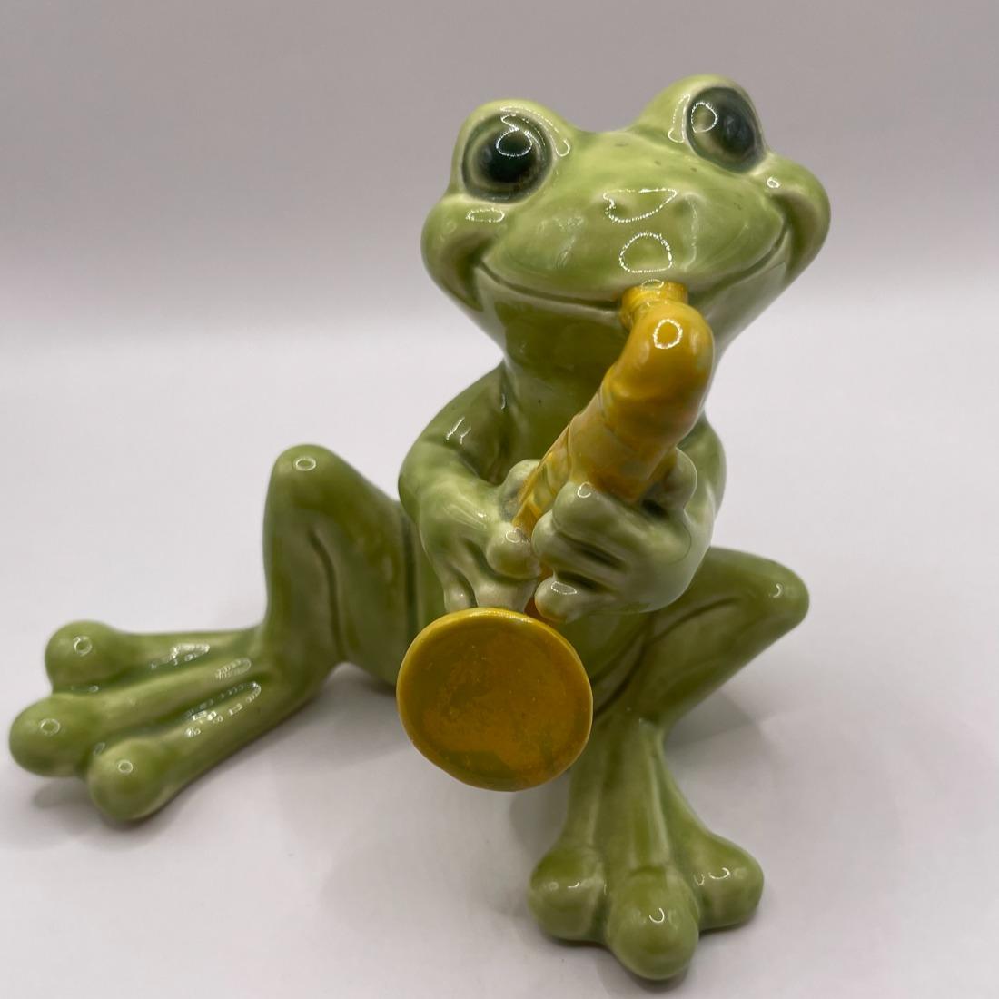 Vintage Goebel Frog Playing Saxophone Figurine