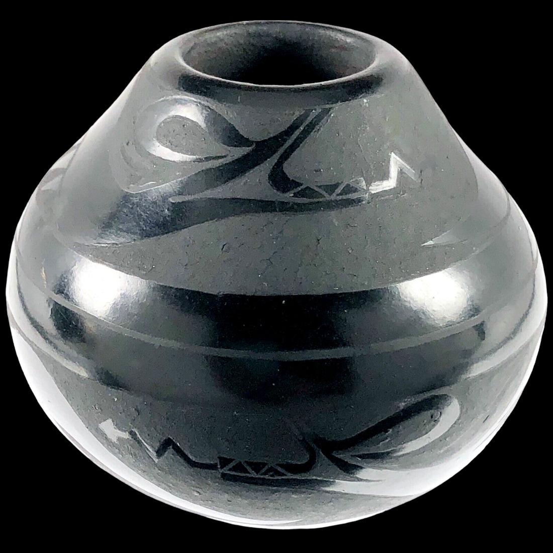 Colleen Sisneros Pottery Pot Avanyu Serpent Santa Clara Pueblo Native ...