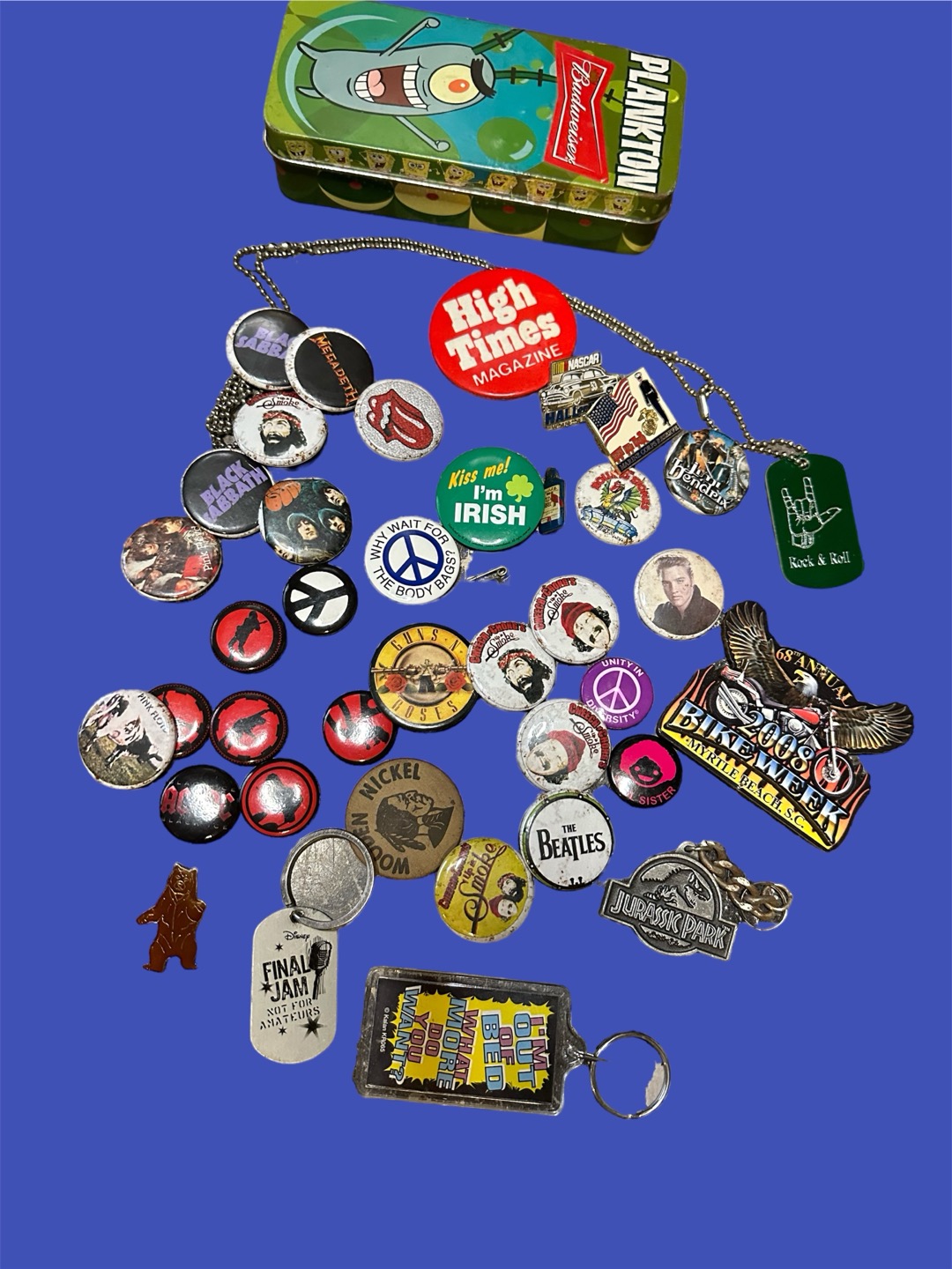 Rock And Roll Pop Culture Pinbacks And Keychains