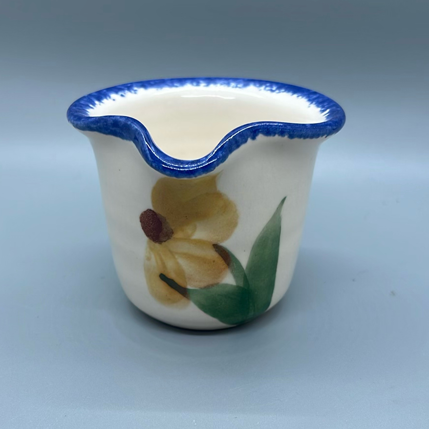 NEHER Clay In Motion Pottery Small Creamer Lip