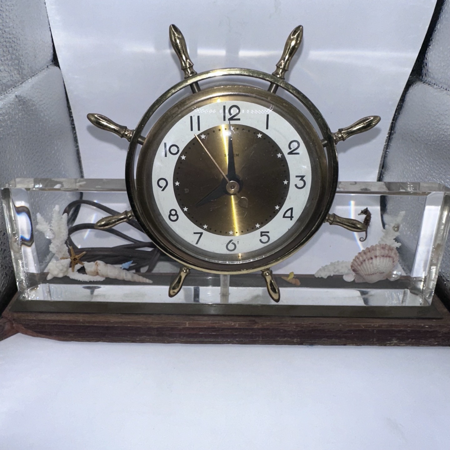 Rare Vintage Salem Mantel Clock Ship's Wheel Lucite Encased Shells MCM ...