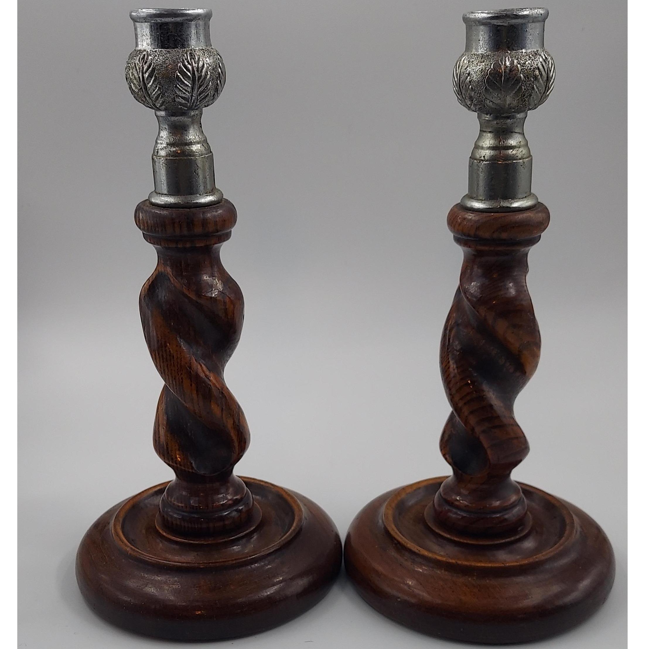 BEAUTIFUL TWISTED WOOD CANDLESTICKS PAIR