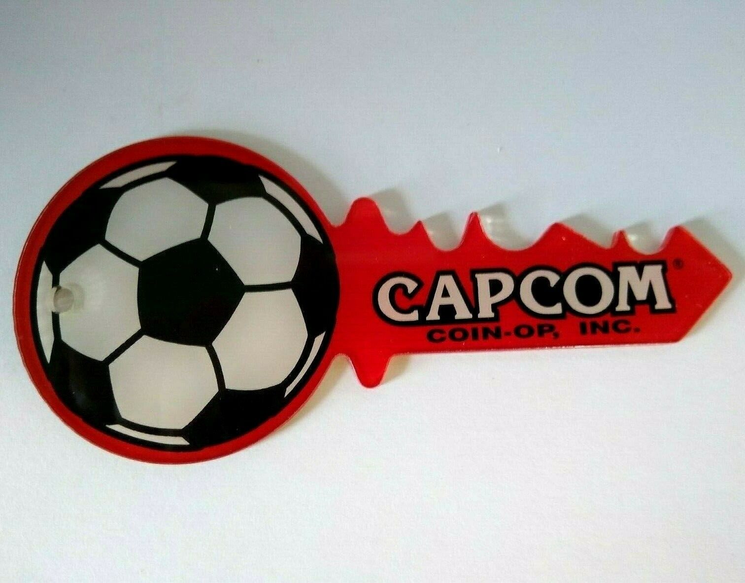 Flipper Football Pinball Machine Plastic Keychain Original 1996 UNUSED Red