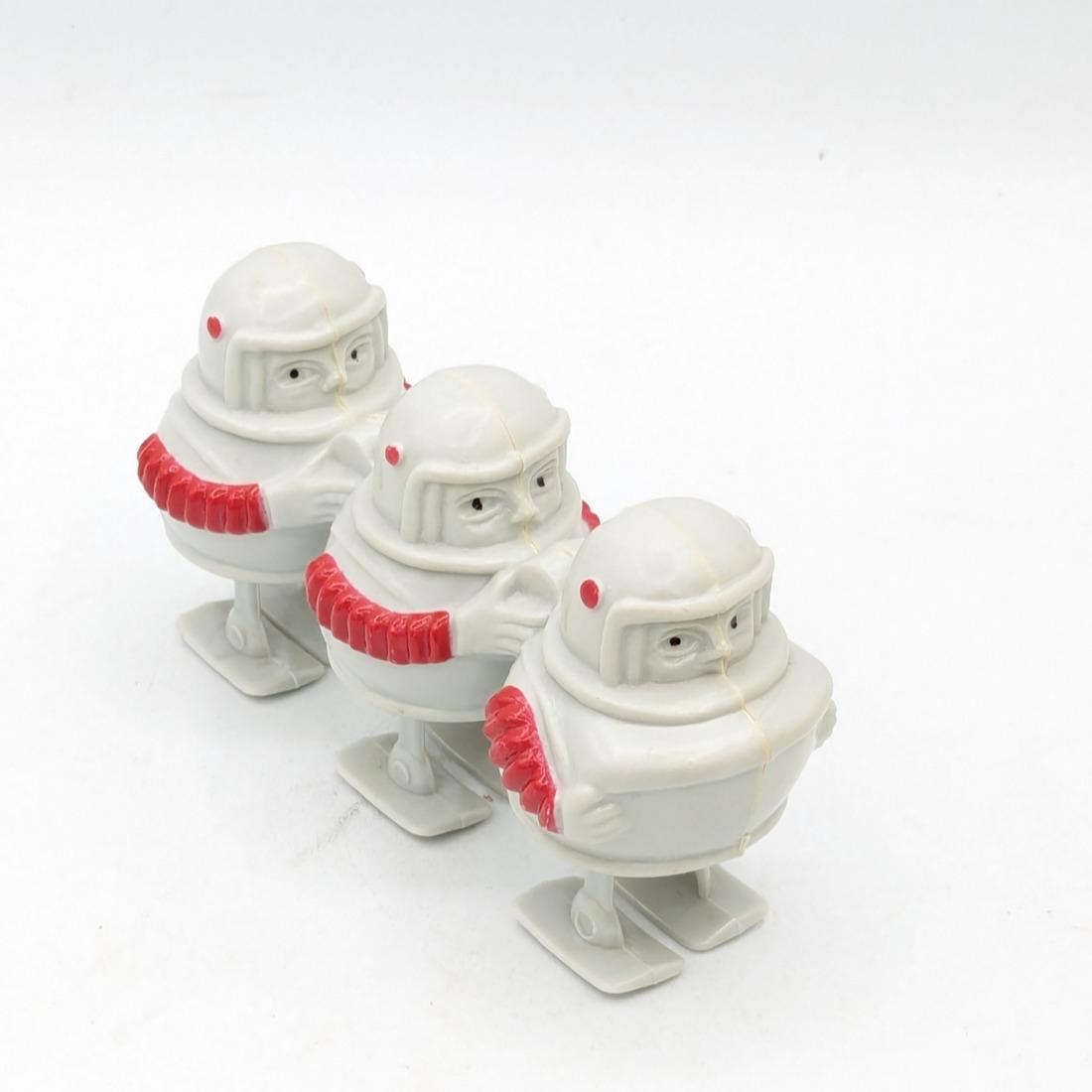 VINTAGE 1960'S MARX TRIPLE SPACEMEN ROBOTS RAMP WALKER PLASTIC TOY